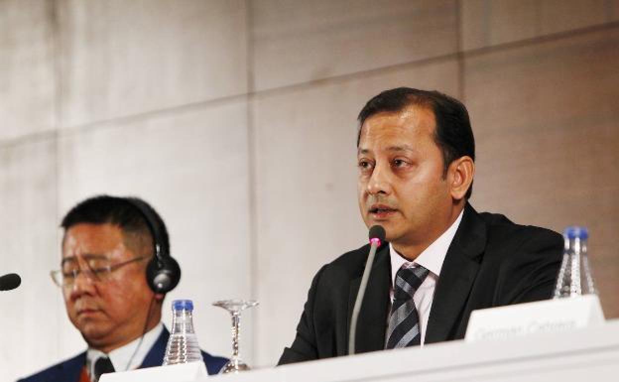 Kim Koh vuelve a Singapur, viene Joey Lim y Román Bellver, relegado | Las Provincias